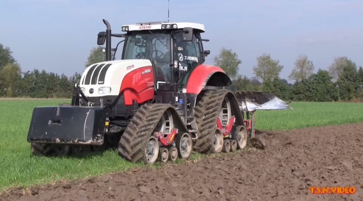 2015.Demo STEYR 6230 cvt op Zuidberg Tracs. LMB Oosterhof. -Tonnie Stam-