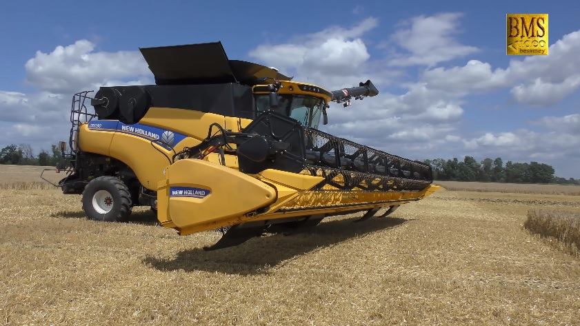 New Holland CR 10.90 De grootste combine van de wereld -12,5m - gerst ...