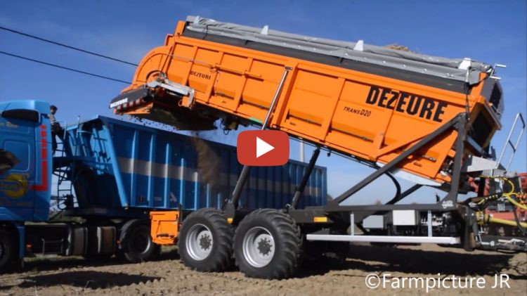 Dezeure Trans D20 met een Turbocleaner -- Farmpicture JR