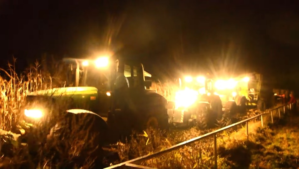 Vastgereden // 500 PK vs Claas Lexion - JD 6820 ,JD 6150M,Fendt