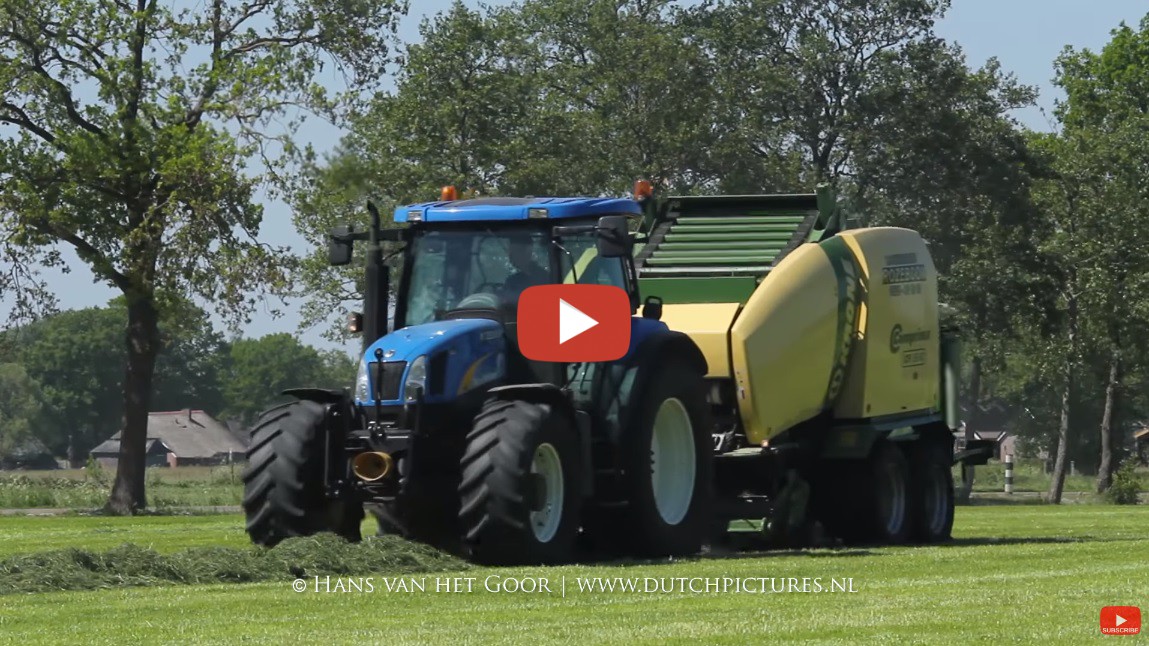 Balen persen en wikkelen door loonbedrijf Rozeboom uit 't Harde . New ...