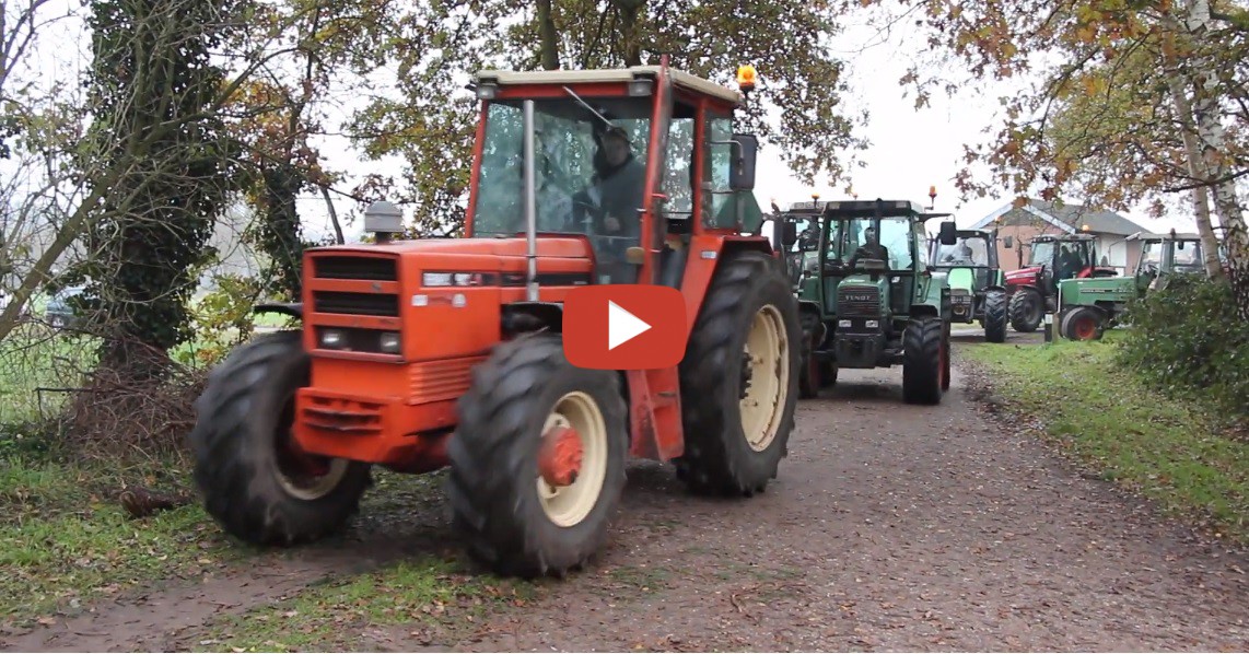 Peter Zandee - Met tractoren dringen boze boeren tussen Borculo en ...