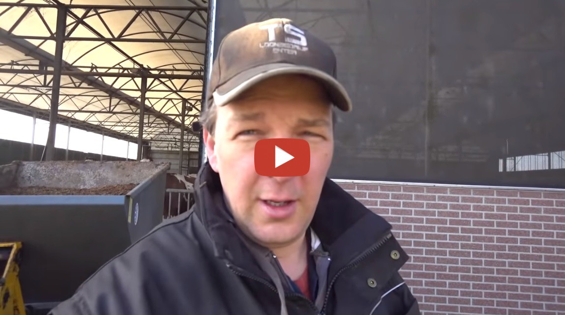 Alex kan toveren met contactspray......Geluid en beeld zijn stukken ...