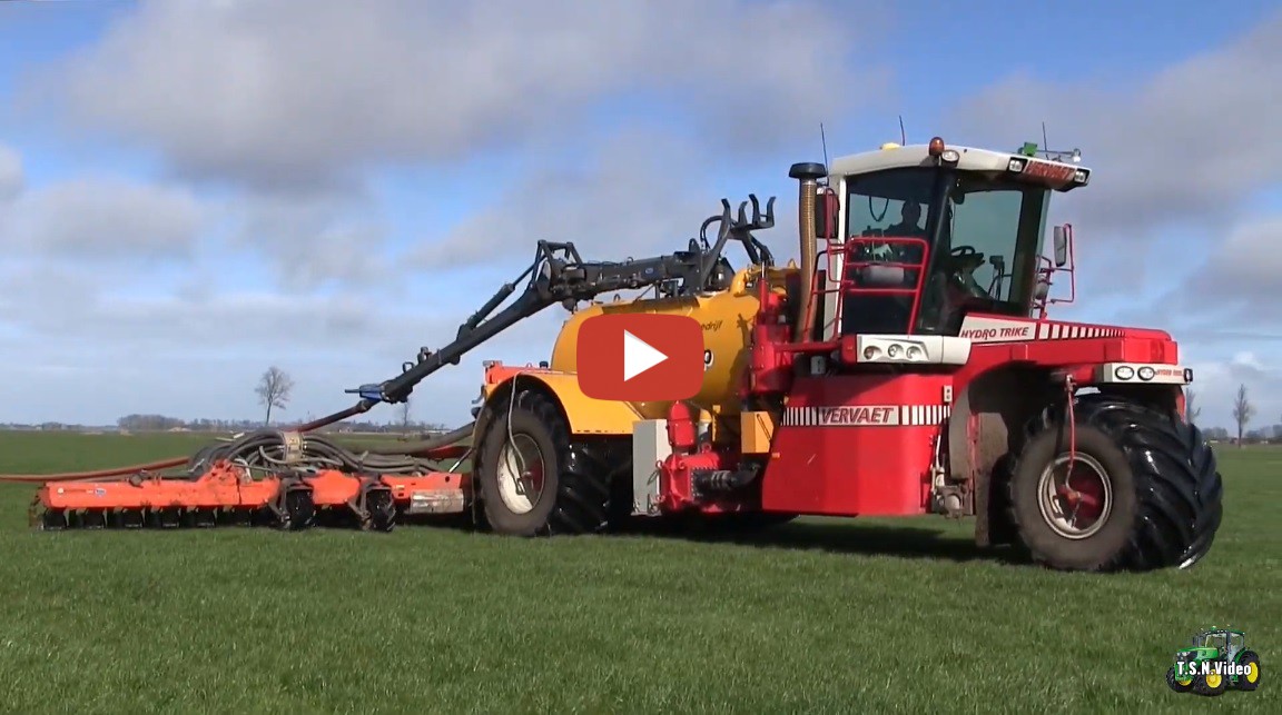 AgriCultureVideo's ACV -- Loon- en grondverzet bedrijf: Buitenkamp uit ...