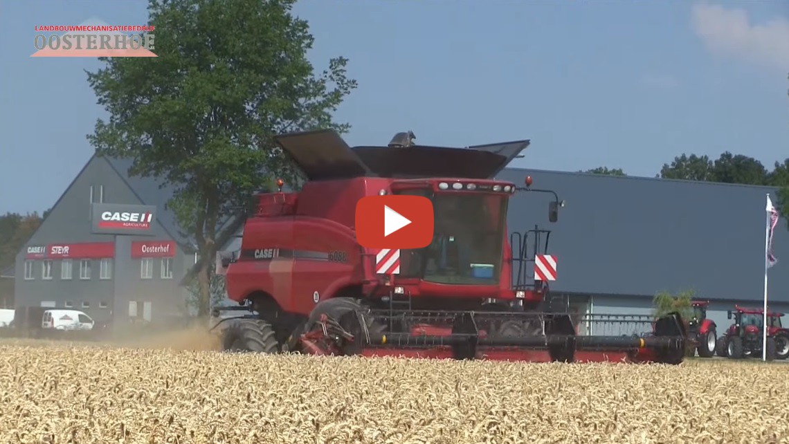 *Deze jong gebruikte Case IH 8066 axialflow is afgeleverd en in bedrijf ...