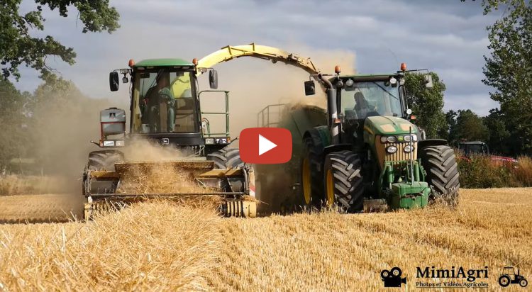 2022 -Stro hakselen en persen met alleen John Deere machines en ...