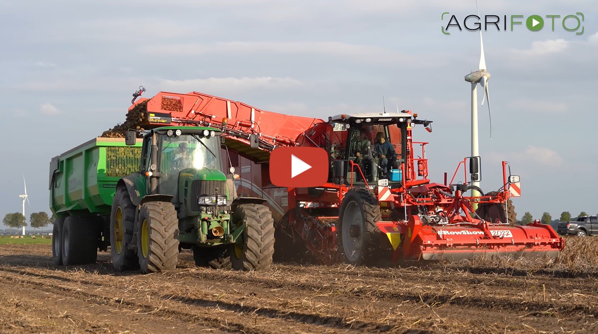 Aardappelen rooien 2022 met een prototype Grimme Varitron 470 gen 3 met ...
