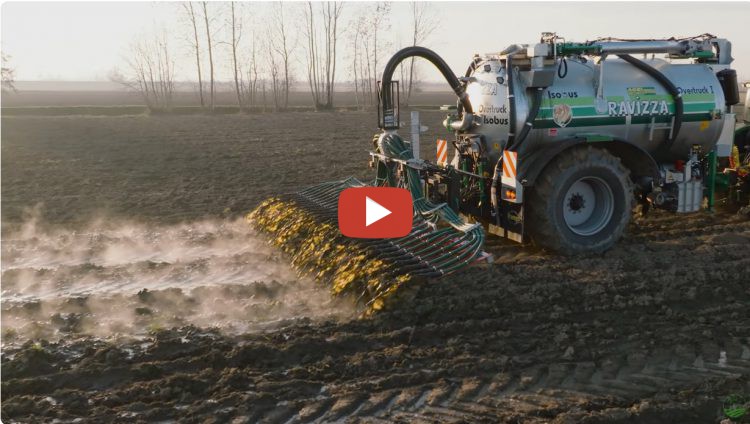 Italië 2024 — Mest uitrijden ..John Deere 6155R + Ravizza — AgroItaly