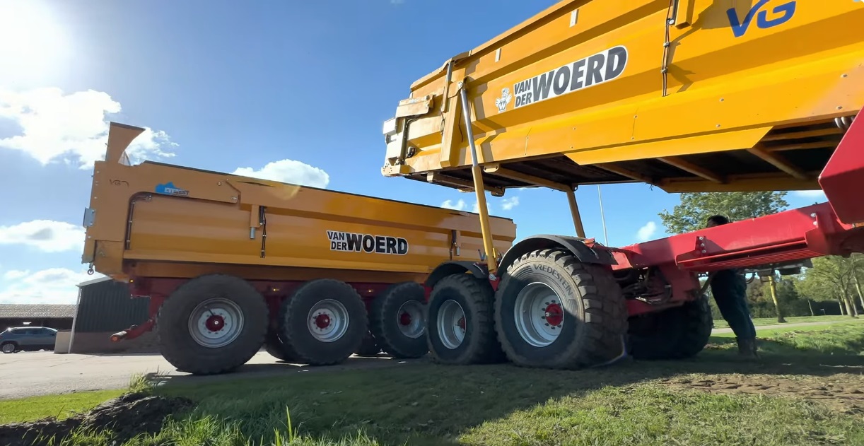 VGM ETNA 30 NEW** Full Option Hooglosser. -- VGM | Van Ginkel Machines