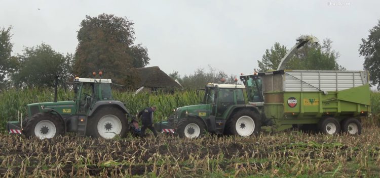 nagd2010 -- Loonbedrijf Fa Fokkert (Den Ham) met hun Claas Jaguar 940 ...