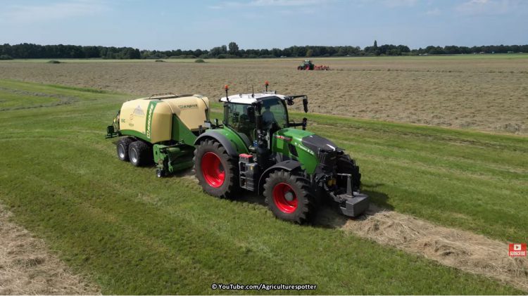 Agriculturespotter -- Fendt 724 Vario en een Krone BiG Pack 1270 XC en ...